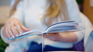 Literary Fiction vs. Commercial Fiction – Why the Divide Still Matters ...